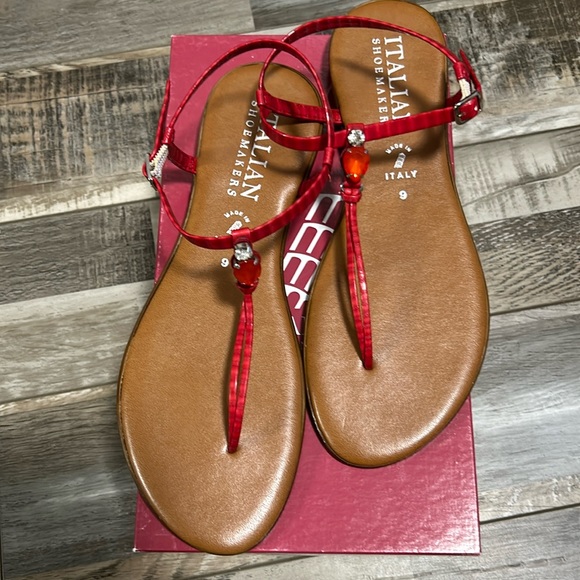 Italian Shoemakers | Shoes | Womens Italian Shoemakers Red Thong ...